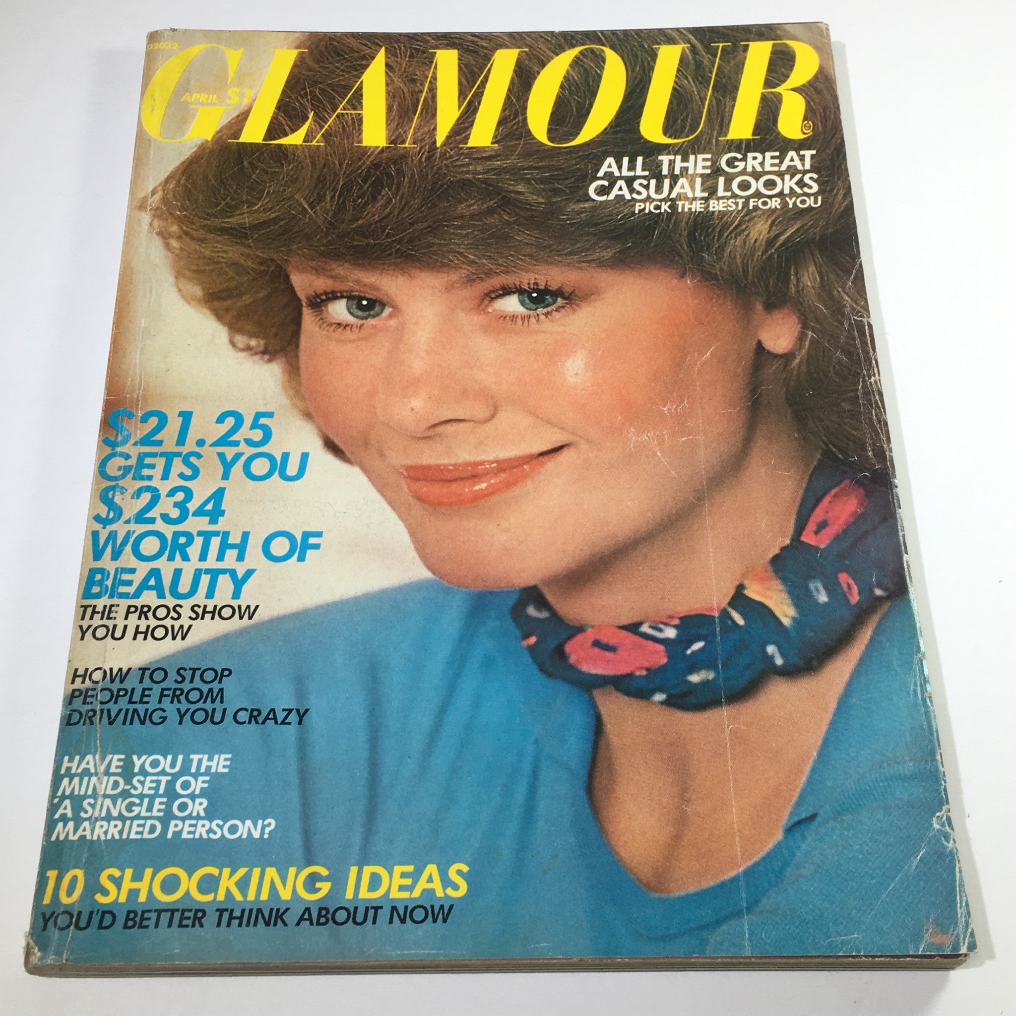 April 1975 Glamour Magazine